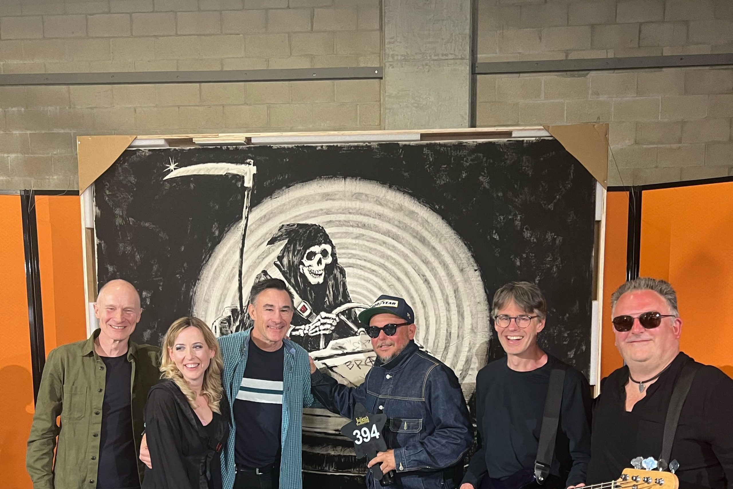 Un Bansky, vândut cu peste 2 milioane de dolari de o trupă muzicală ...