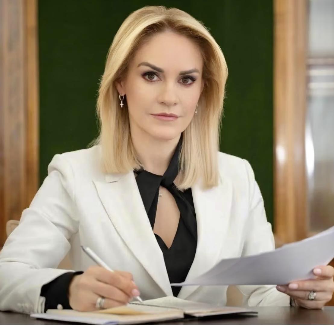 Gabriela Firea, invitată în emisiunea Culisele Statului Paralel ...